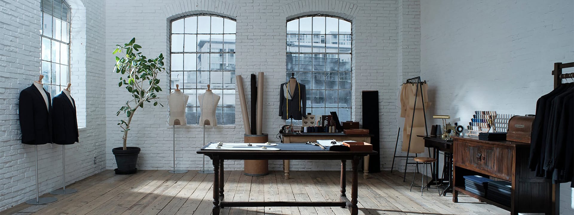 Japanese suits brand | AOKI-GLOBAL